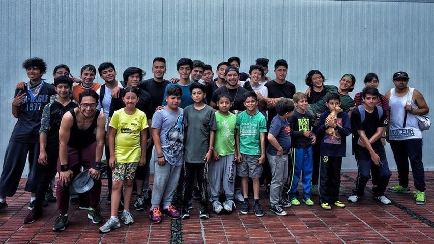 Embracing obstacles with Mexico - Peace Through Parkour by Daer Sanchez